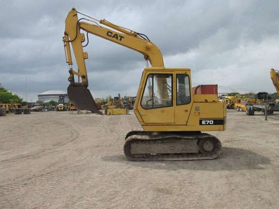 1992 Caterpillar E70B For Sale in Houston, Texas | MY-Equipment.com