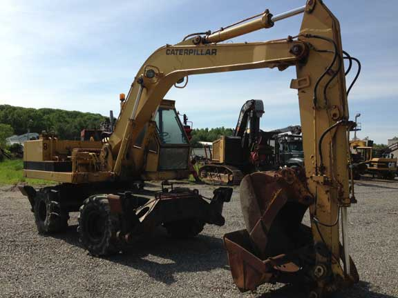 1988 Caterpillar 214 For Sale in Batavia, New York | MY-Equipment.com