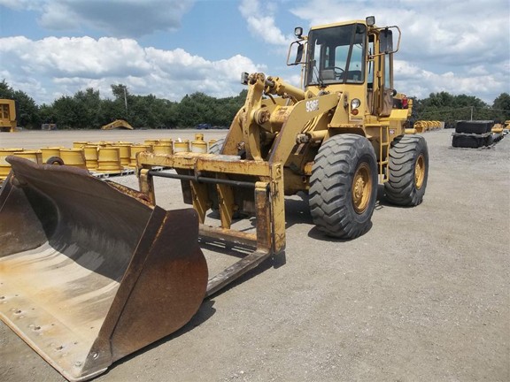 1991 Caterpillar 936E For Sale in Oswego , Illinois | MY-Equipment.com
