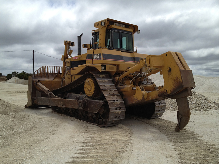 1995 Caterpillar D9R For Sale in Riverside California. | MY-Equipment.com