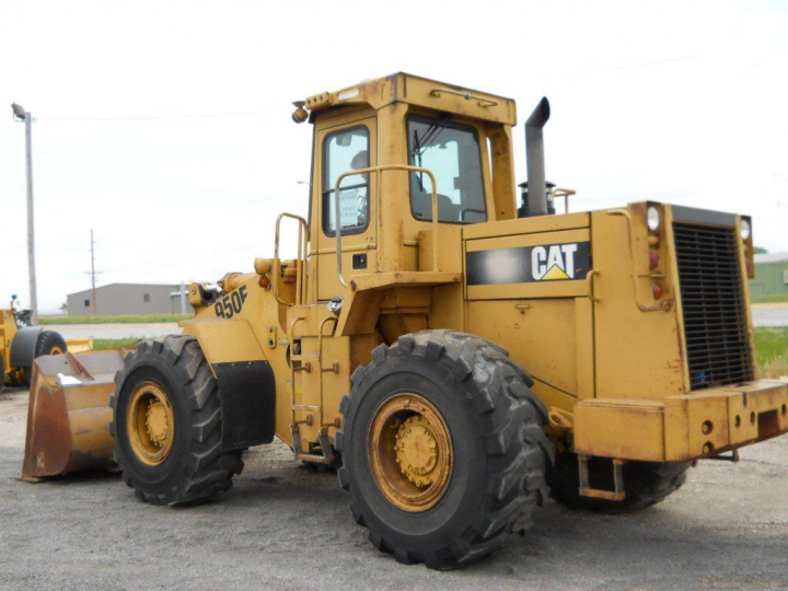 1988 Caterpillar 950E For Sale in Houston, TX | MY-Equipment.com