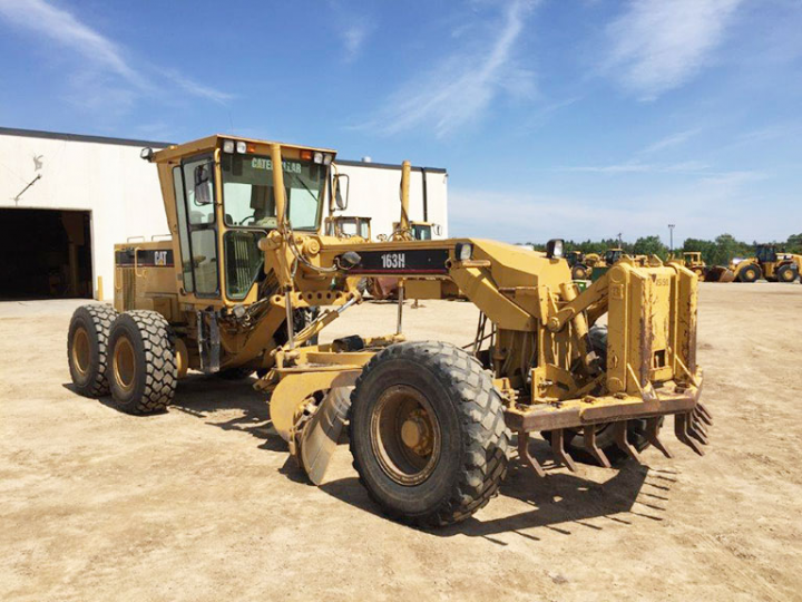 1999 Caterpillar 163H For Sale in Houston, Texas | MY-Equipment.com