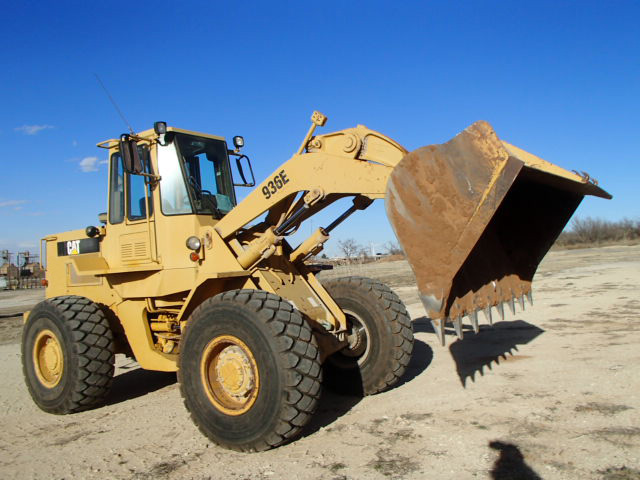 1992 Caterpillar 936E For Sale in Houston, Texas | MY-Equipment.com